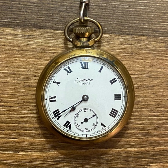 Endura | Accessories | Vintage Mens Endura Empire Mechanical Pocket ...